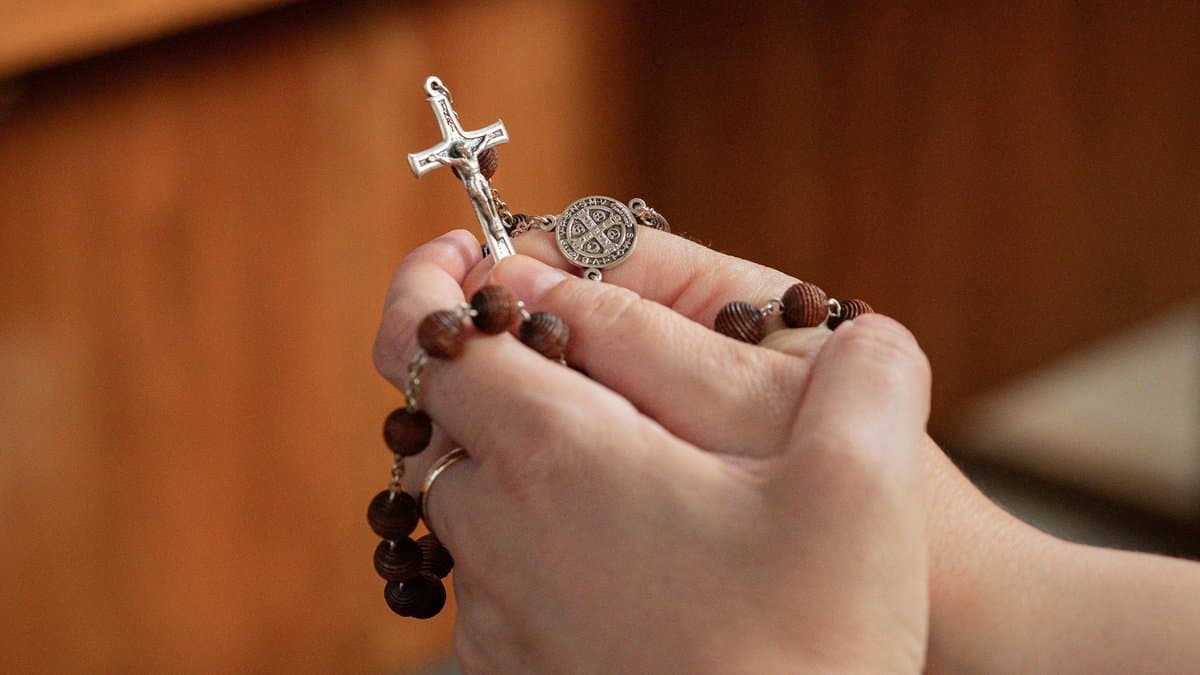 Random Bible Verse Generator | Daily Scripture & Verse of the Day ...